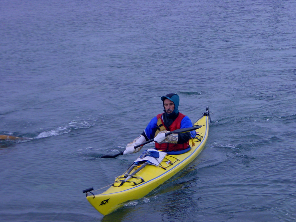 NOTA - Segunda Expedición Argentina en kayaks, "Orca Antártida 2001"