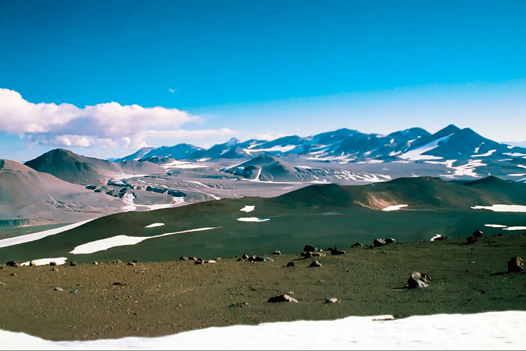 NOTA - Primera Travesía Integral del Monte Pissis
