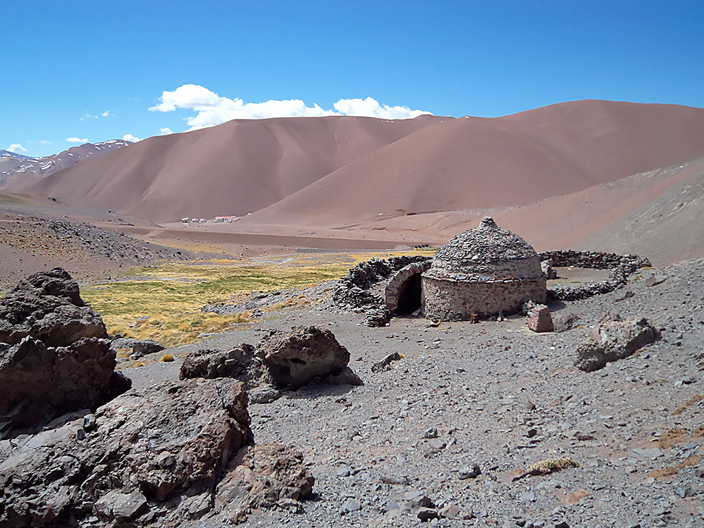 NOTA - Descubriendo la zona del Volcán Veladero
